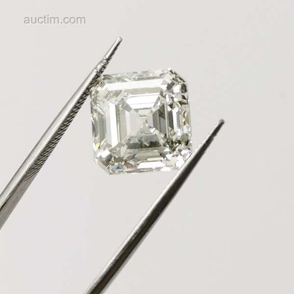 Laboratoriossa kasvatettu timantti 5,31 ct