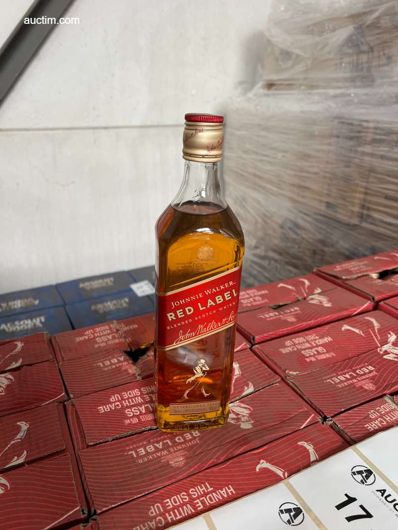24 botella(s) de whisky Johnnie Walker etiqueta roja