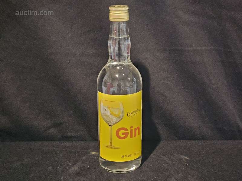 12 Flasche(n) Everyday Gin