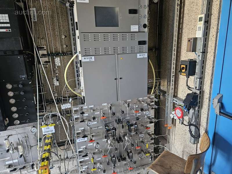 Cromatógrafo SIEMENS MAXUM EDITION II